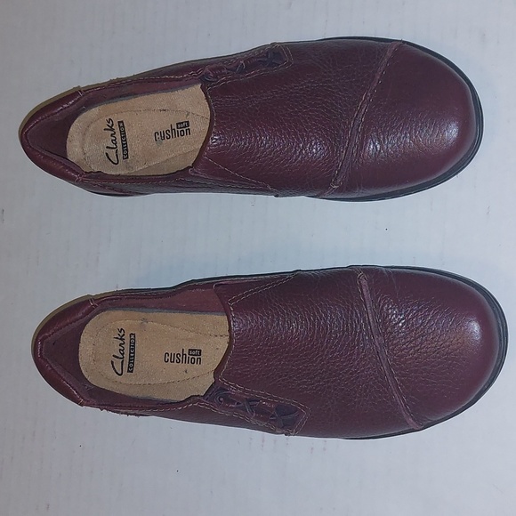 Clarks | Shoes | Clarks Collections Leather Slipon Shoes Size 9 | Poshmark